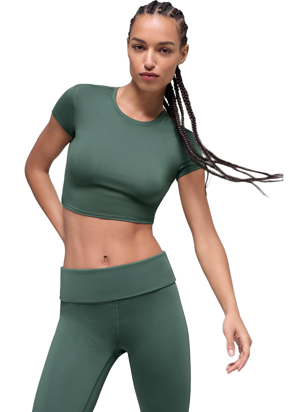 ALO ALO Soft Crop Finesse Short Sleeve Top